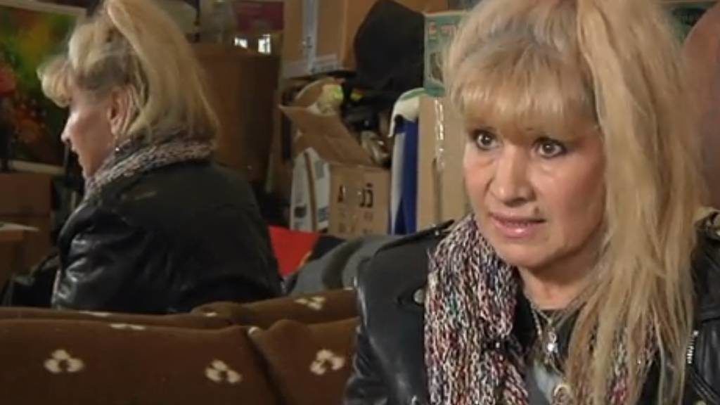 Bíró Ica egy szépségszalonban húzza meg magát | nlc