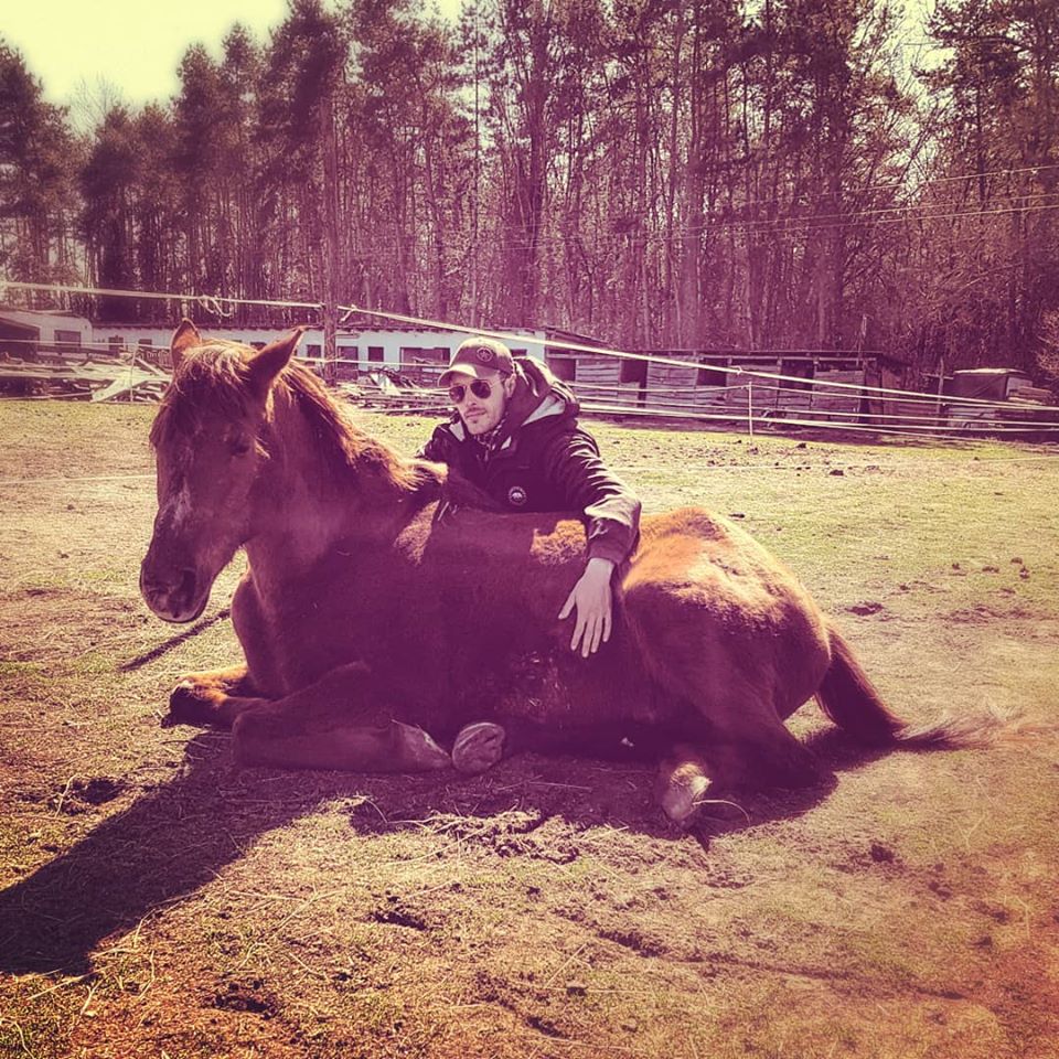 Házasodna a gazda története