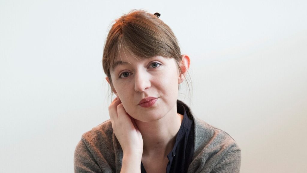 Sally Rooney: Szép új világ kritika