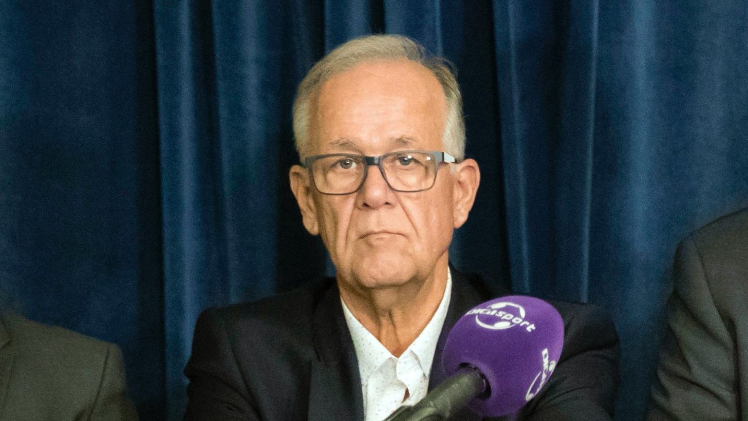 Turi György lemondott minden tisztségéről