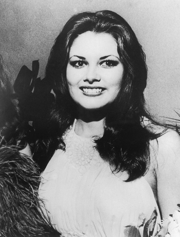 Elvis utolsó szerelme, Ginger Alden