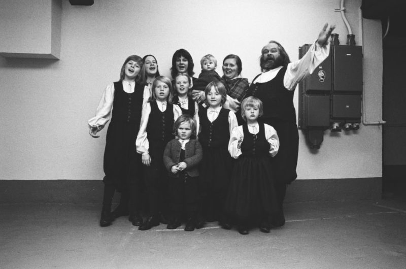 Emlékszel még rájuk? Így élnek ma a The Kelly Family tagjai | nlc