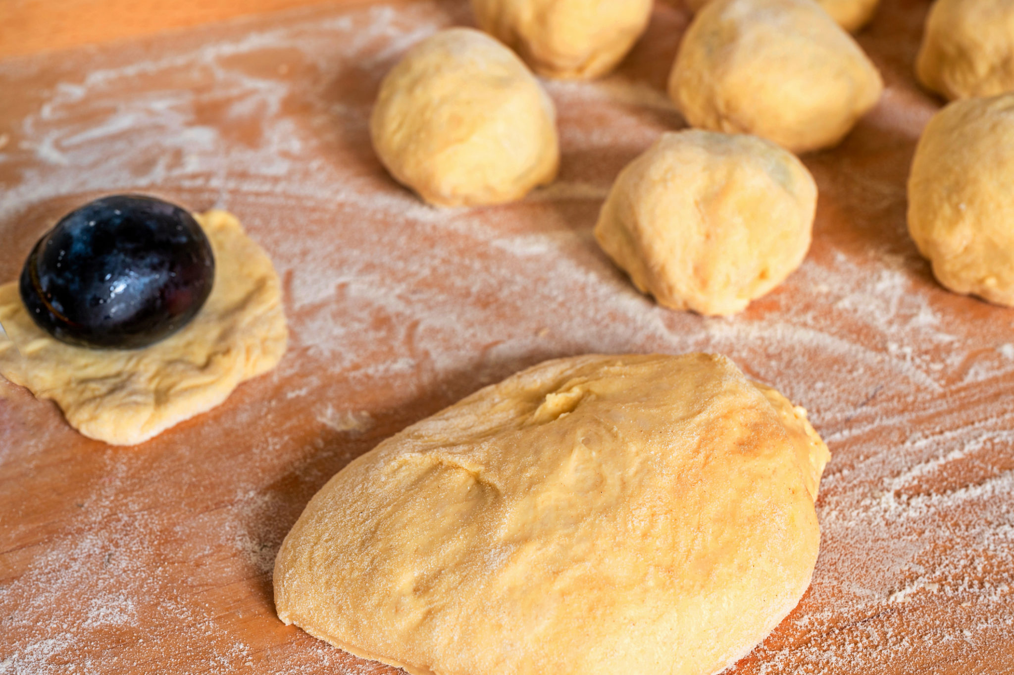 Szilvás gombóc otthon – Macsinka János, az egri Macok Bisztró séfjének ...