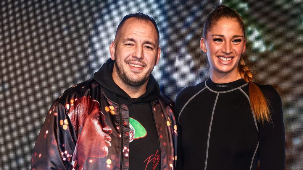 VB döntő helyett párja meccsét nézte meg Curtis