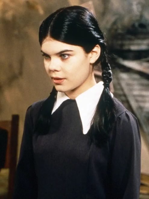 Z-generációs divatikon lett a 84 éves tini, Wednesday Addams | nlc