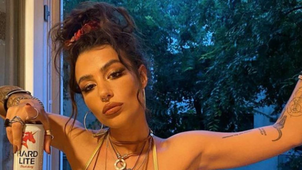 Tóth Andi 24 éves lett