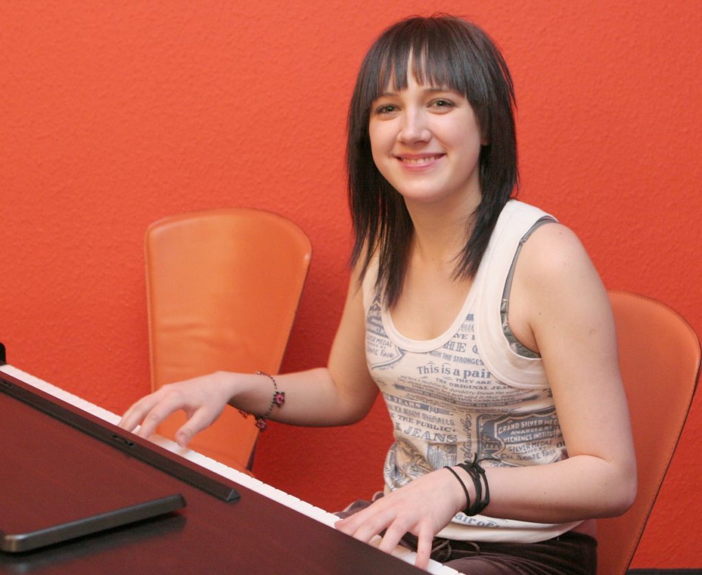 Akkor és most: a ma 35 éves Tóth Gabi ennyit változott az elmúlt két ...