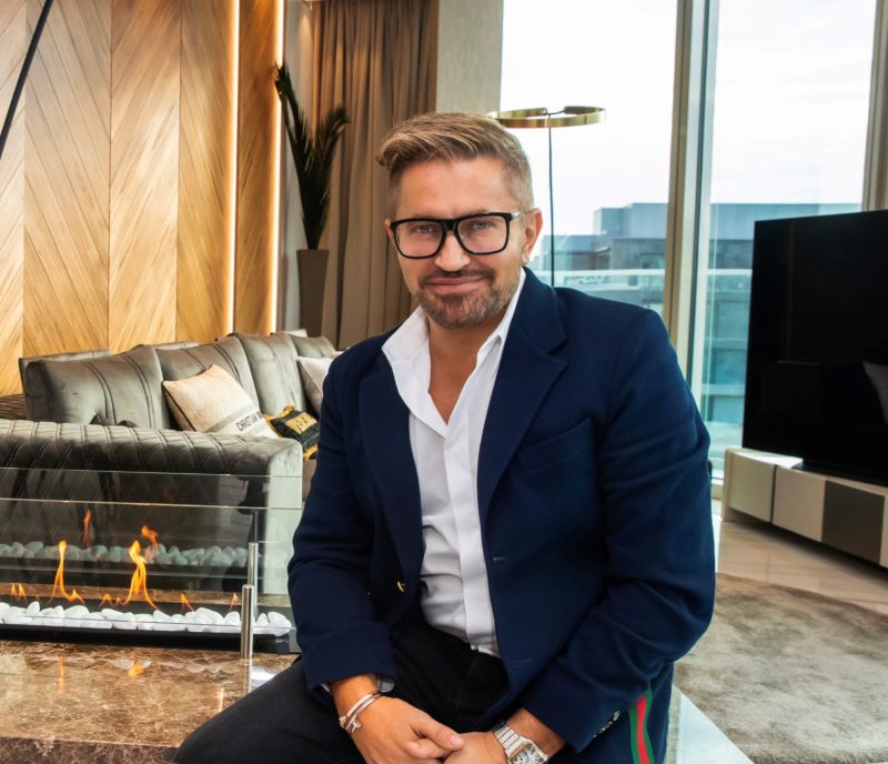 Ezt kell tudni az új Nagy Ő-ről, Jákob Zoltánról