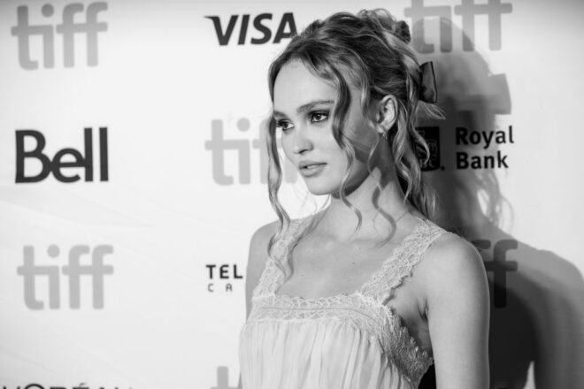 Érdekességek Lily-Rose Deppről