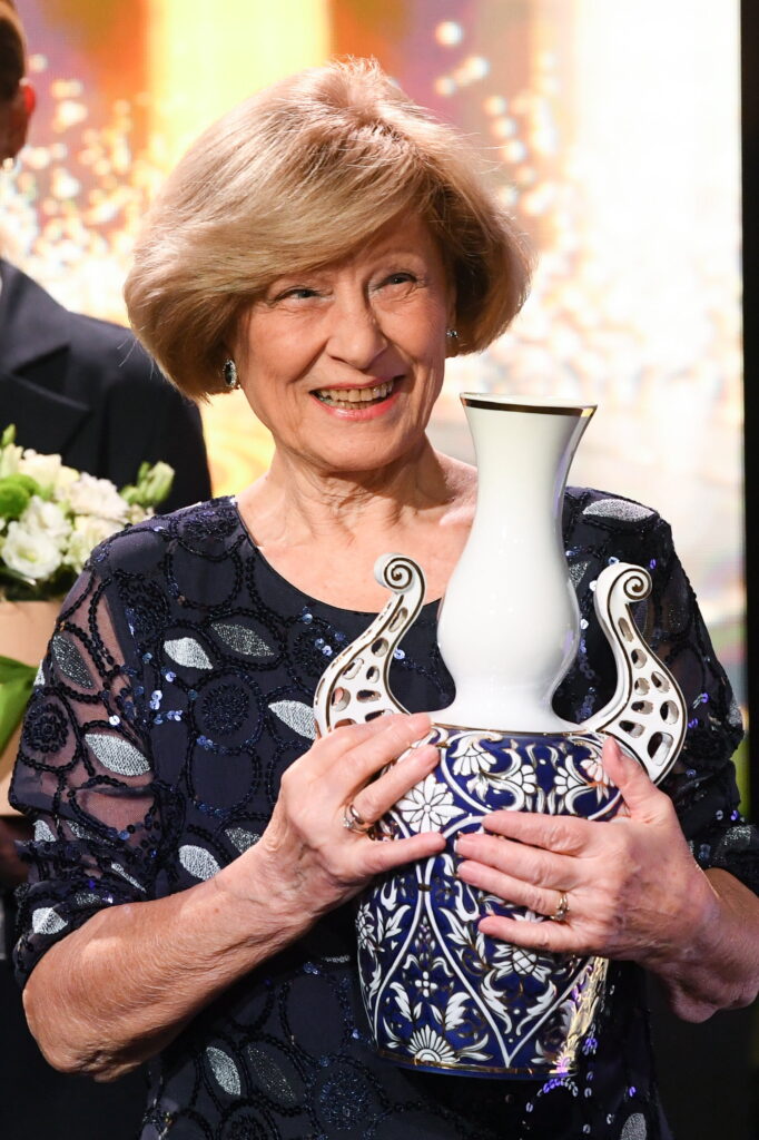 Kudlik Júlia egy könyvbemutatón