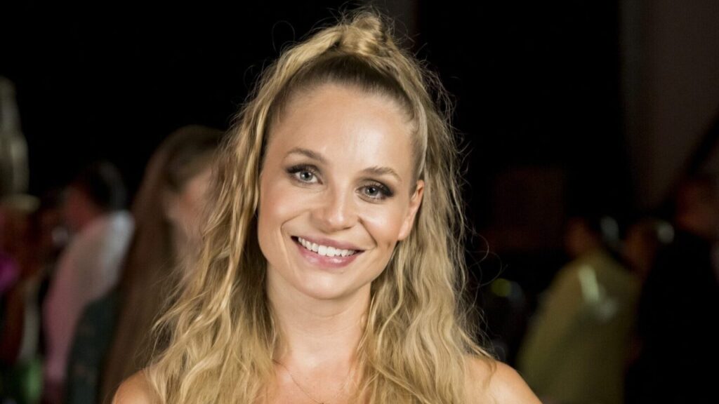 Így nézett ki évekkel ezelőtt Iszak Eszter