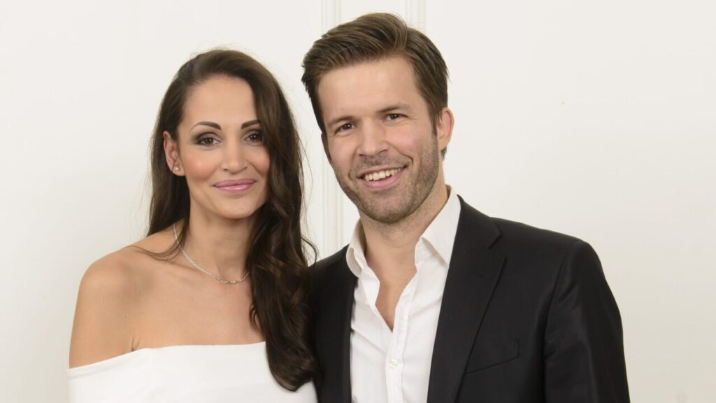 Ő Sebestyén Balázs felesége, Viktória