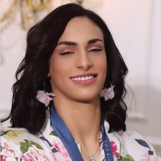 Imane Helif sminkben