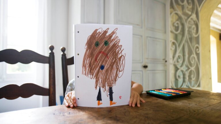 A szülők árthatnak a gyerek önbecsülésének