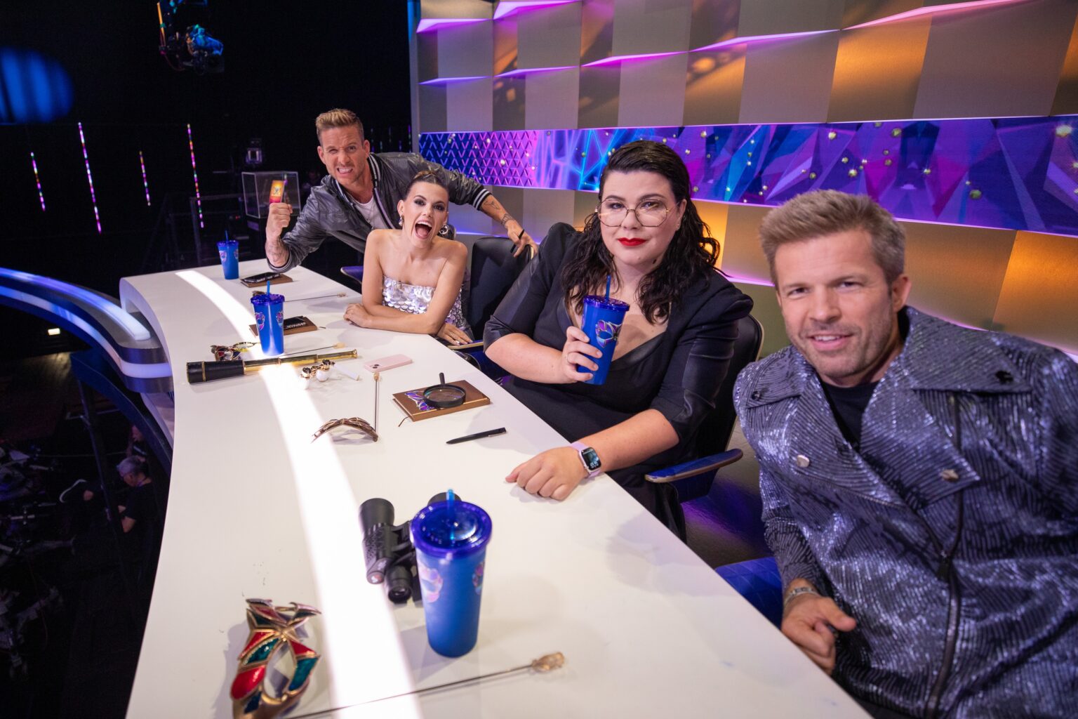 Ráskó Eszter szettjei az Álarcos énekesben